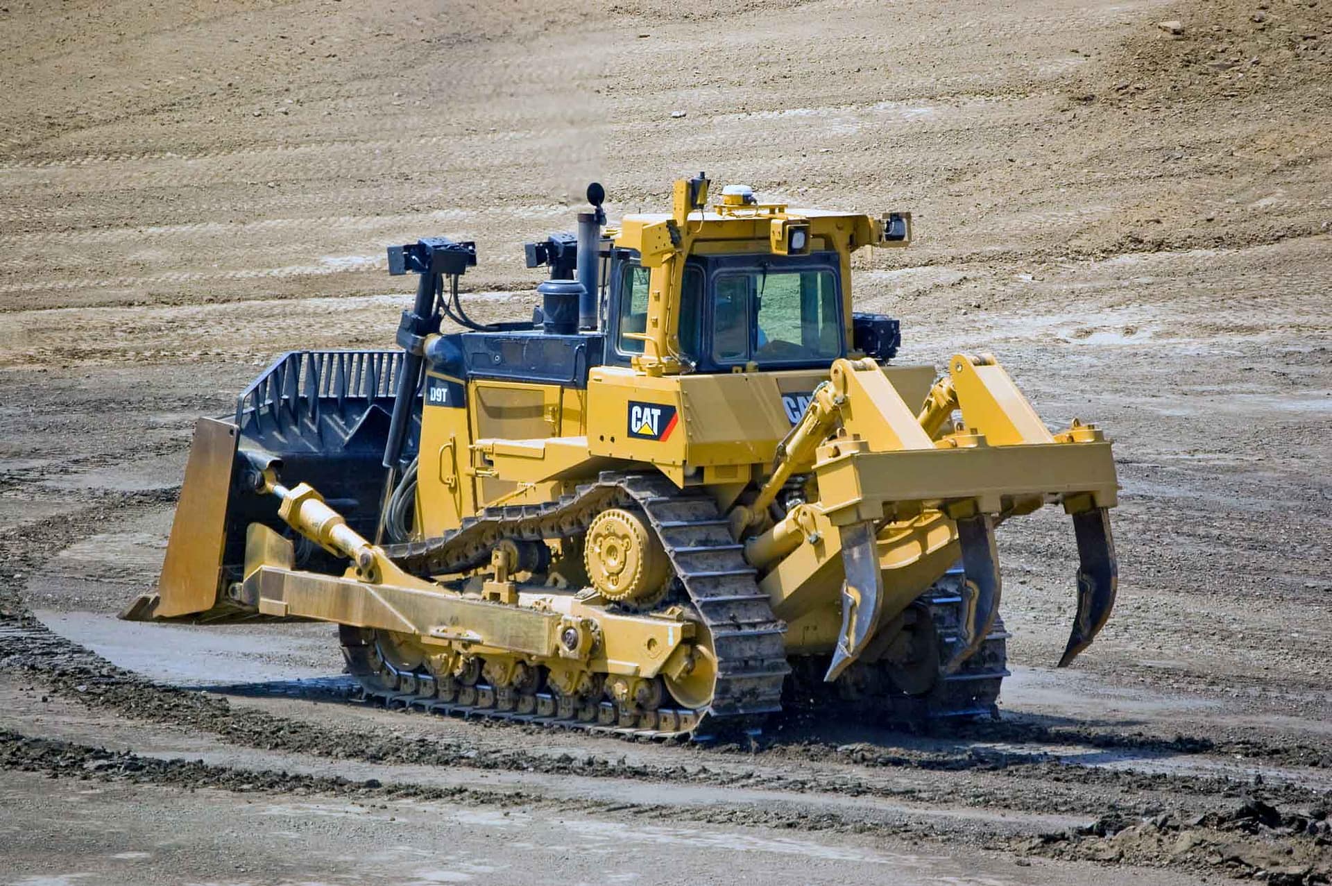 Plant Hire & Maintenance Solutions - EMJC Earthmoving & Plant Hire